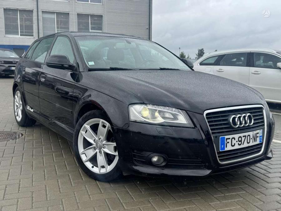 Black Audi A3 2009 in Taurage, with an engine capacity of 1.39 L and mileage of 282 thousand km for 4500 €, photo 4 on AUTOMOTO.COM.LV