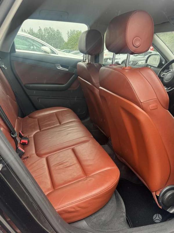 Black Audi A3 2009 in Taurage, with an engine capacity of 1.39 L and mileage of 282 thousand km for 4500 €, photo 9 on AUTOMOTO.COM.LV