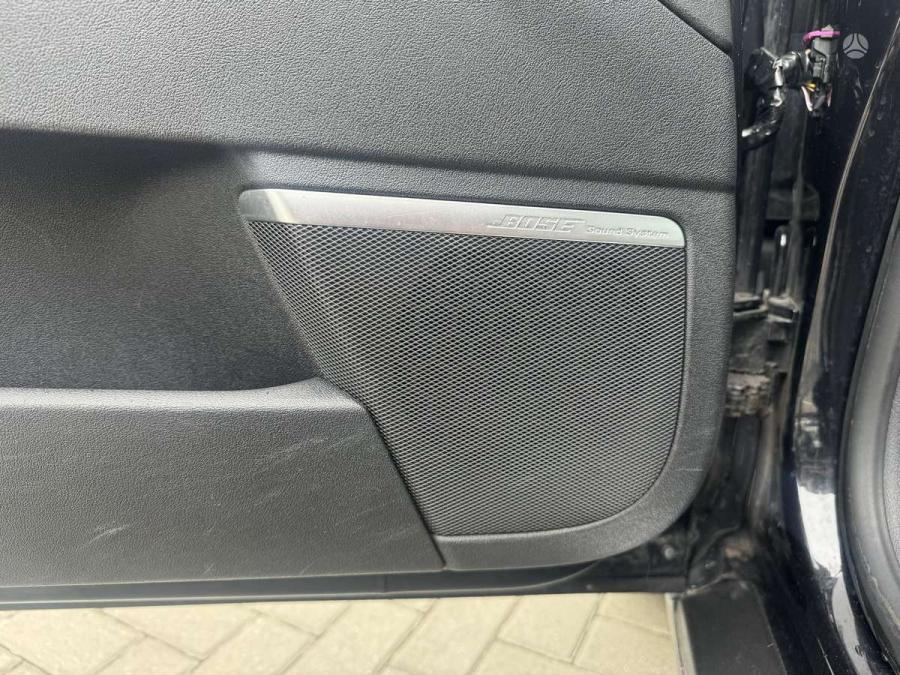 Black Audi A3 2009 in Taurage, with an engine capacity of 1.39 L and mileage of 282 thousand km for 4500 €, photo 16 on AUTOMOTO.COM.LV