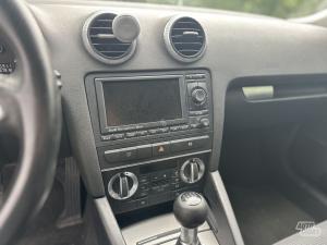 Черный Ауди А3 2009 в Каунас, объемом двигателя 1.90 л и пробегом 267 тыс. км за 2700 €, фото 10 на AUTOMOTO.COM.LV