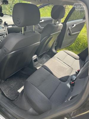 Black Audi A3 2009 in Telschi, with an engine capacity of 2.00 L and mileage of 253 thousand km for 3800 €, photo 15 on AUTOMOTO.COM.LV