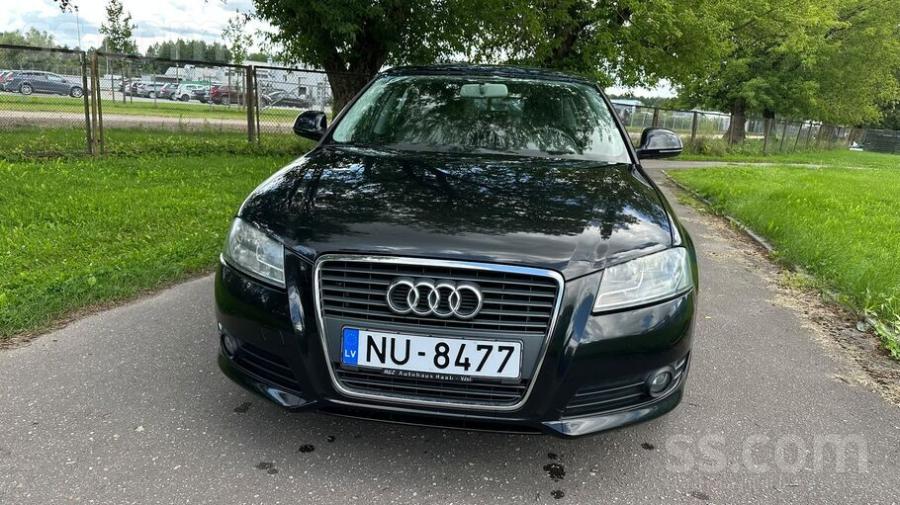 Black Audi A3 2009 in Riga, with an engine capacity of 1.80 L and mileage of 183 thousand km for 4775 €, photo 5 on AUTOMOTO.COM.LV