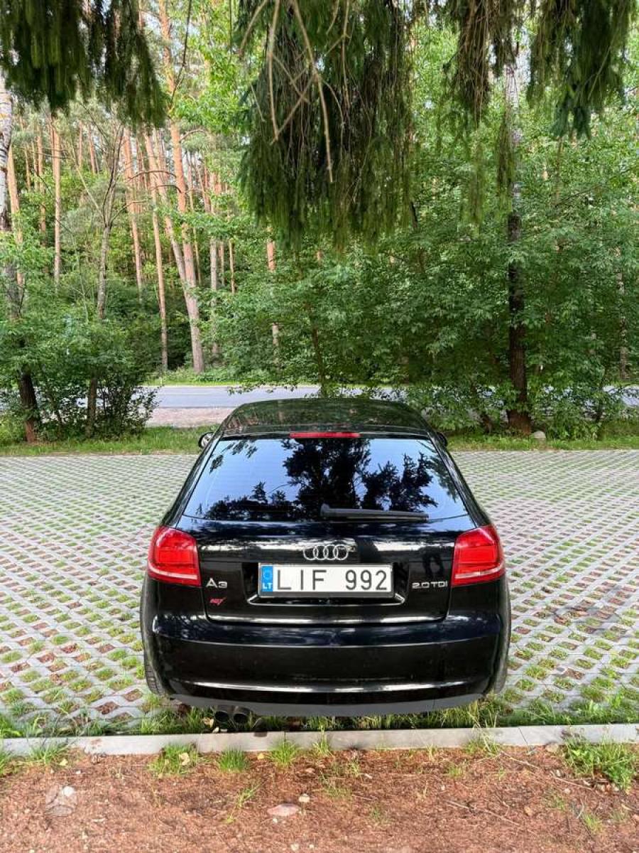 Black Audi A3 2009 in Vilnius, with an engine capacity of 1.97 L and mileage of 305 thousand km for 2500 €, photo 6 on AUTOMOTO.COM.LV