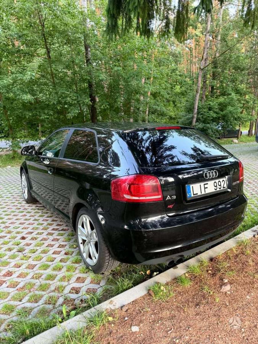 Black Audi A3 2009 in Vilnius, with an engine capacity of 1.97 L and mileage of 305 thousand km for 2500 €, photo 7 on AUTOMOTO.COM.LV