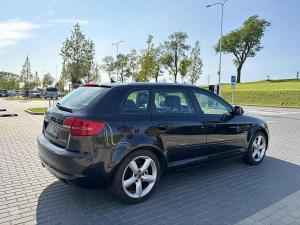 Black Audi A3 2009 in Klaipeda, with an engine capacity of 1.97 L and mileage of 384 thousand km for 3800 €, photo 3 on AUTOMOTO.COM.LV