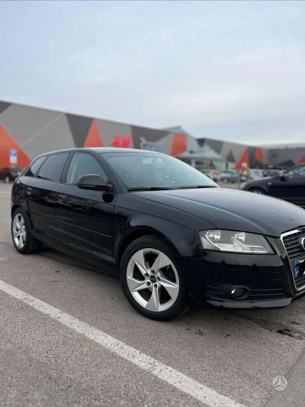 Melns Audi A3 2009 Kauņa, ar dzinēja tilpumu 2.00 L un nobraukumu 370 tūkst. km par 3700 €, foto 3 vietnē AUTOMOTO.COM.LV
