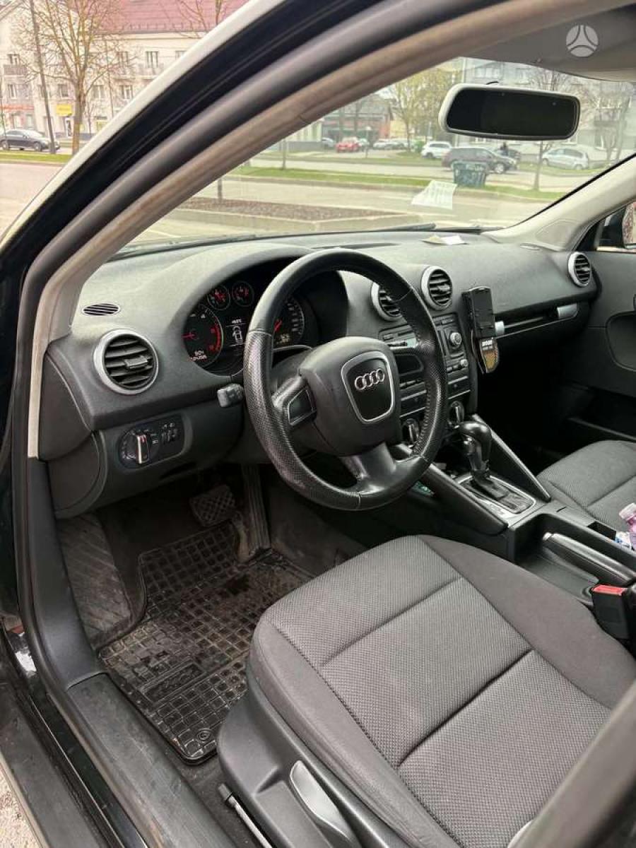 Black Audi A3 2009 in Kaunas, with an engine capacity of 2.00 L and mileage of 370 thousand km for 3700 €, photo 10 on AUTOMOTO.COM.LV