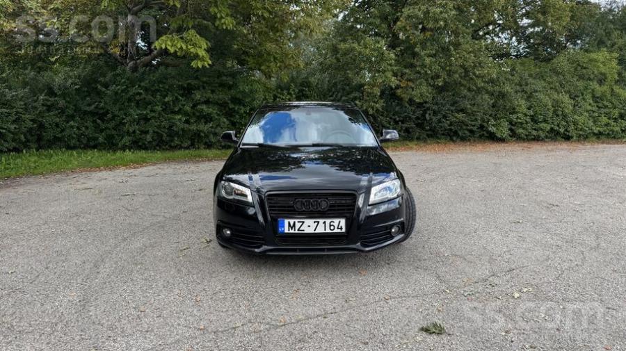 Black Audi A3 2009 in Tukums, with an engine capacity of 2.00 L and mileage of 320 thousand km for 5450 €, photo 3 on AUTOMOTO.COM.LV