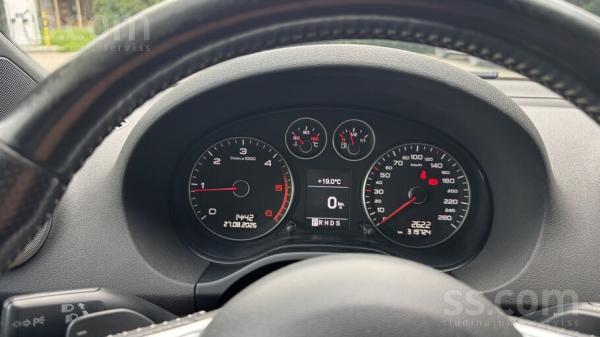 Audi A3 2009 in Tukums on AUTOMOTO.COM.LV Black Audi A3 2009 in Tukums, with an engine capacity of 2.00 L and mileage of 320 thousand km for 5450 ā¬, photo 10 on AUTOMOTO.COM.LV