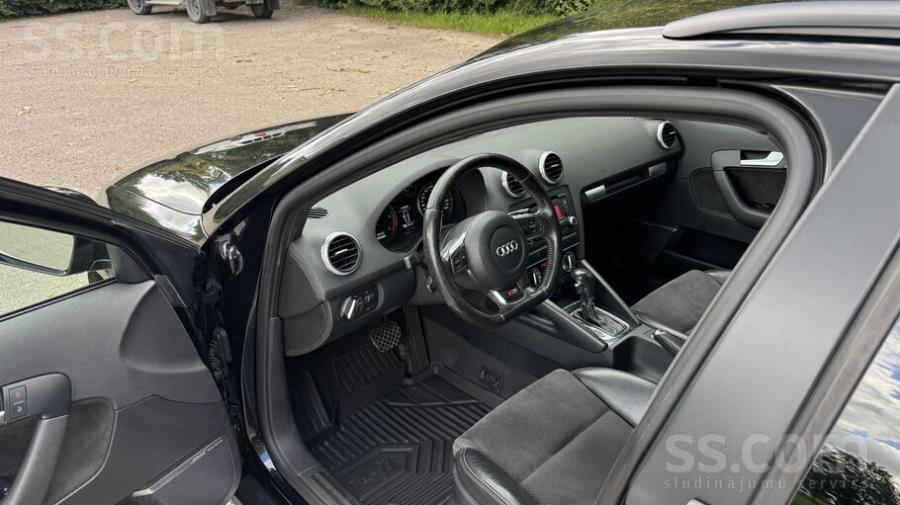 Black Audi A3 2009 in Tukums, with an engine capacity of 2.00 L and mileage of 320 thousand km for 5450 €, photo 11 on AUTOMOTO.COM.LV