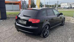 Black Audi A3 2009 in Marijampole, with an engine capacity of 1.39 L and mileage of 247 thousand km for 4690 €, photo 10 on AUTOMOTO.COM.LV