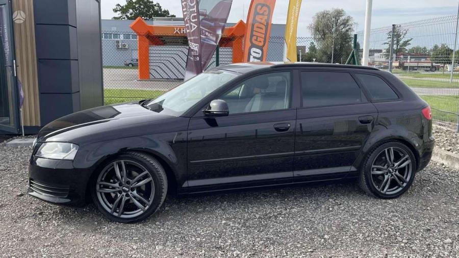 Black Audi A3 2009 in Marijampole, with an engine capacity of 1.39 L and mileage of 247 thousand km for 4690 €, photo 13 on AUTOMOTO.COM.LV
