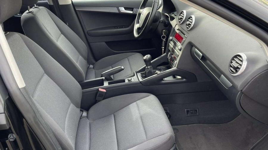 Black Audi A3 2009 in Marijampole, with an engine capacity of 1.39 L and mileage of 247 thousand km for 4690 €, photo 23 on AUTOMOTO.COM.LV