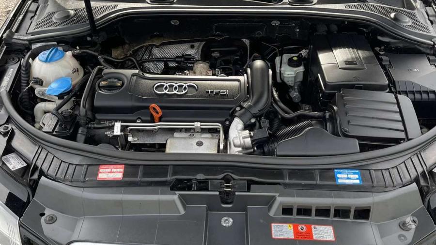 Black Audi A3 2009 in Marijampole, with an engine capacity of 1.39 L and mileage of 247 thousand km for 4690 €, photo 18 on AUTOMOTO.COM.LV