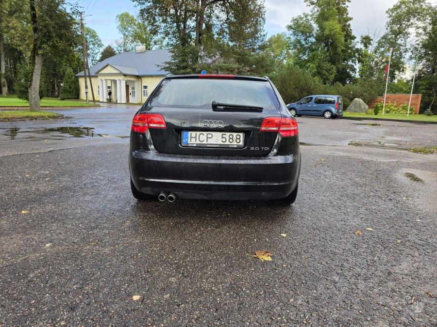 Black Audi A3 2009 in Ukmerge, with an engine capacity of 1.97 L and mileage of 385 thousand km for 3900 €, photo 7 on AUTOMOTO.COM.LV