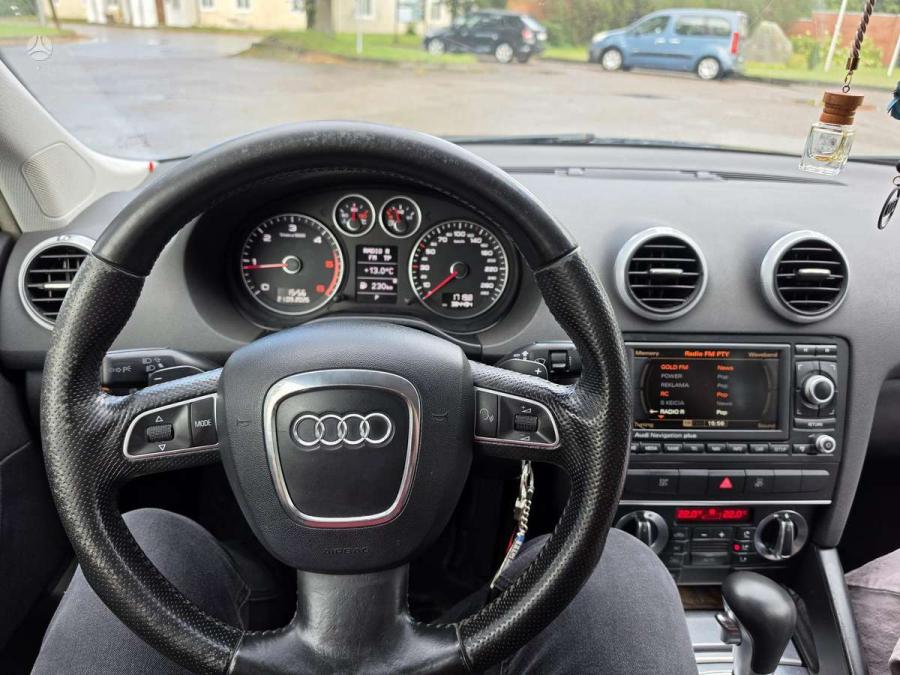 Black Audi A3 2009 in Ukmerge, with an engine capacity of 1.97 L and mileage of 385 thousand km for 3900 €, photo 12 on AUTOMOTO.COM.LV