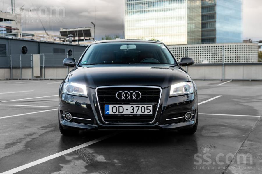 Black Audi A3 2010 in Riga, with an engine capacity of 1.80 L and mileage of 309 thousand km for 2250 €, photo 1 on AUTOMOTO.COM.LV