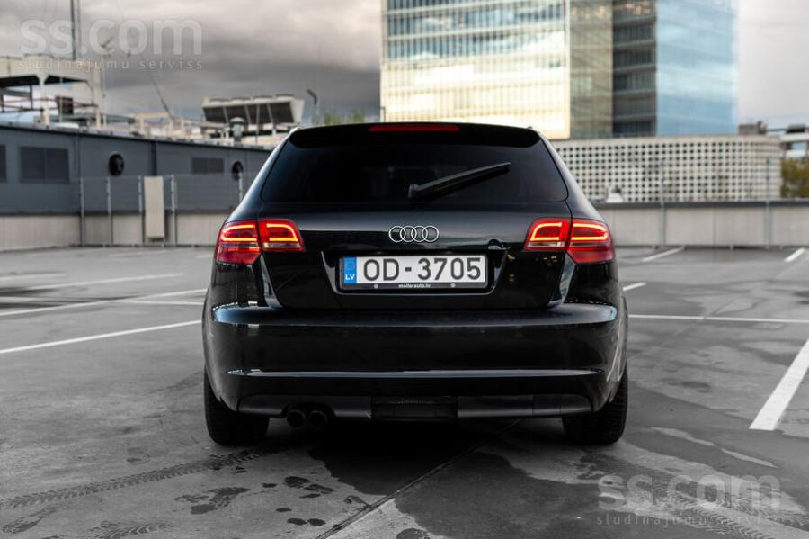 Black Audi A3 2010 in Riga, with an engine capacity of 1.80 L and mileage of 309 thousand km for 2250 €, photo 4 on AUTOMOTO.COM.LV