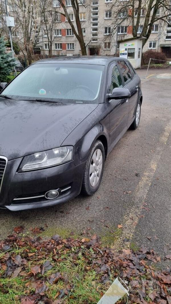 Black Audi A3 2010 in Riga, with an engine capacity of 1.60 L and mileage of 210 thousand km for 5900 €, photo 2 on AUTOMOTO.COM.LV