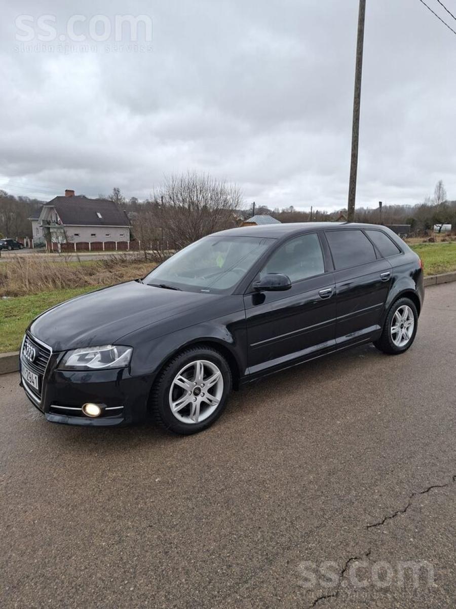 Melns Audi A3 2010 Rēzekne, ar dzinēja tilpumu 1.60 L un nobraukumu 338 tūkst. km par 6000 €, foto 2 vietnē AUTOMOTO.COM.LV