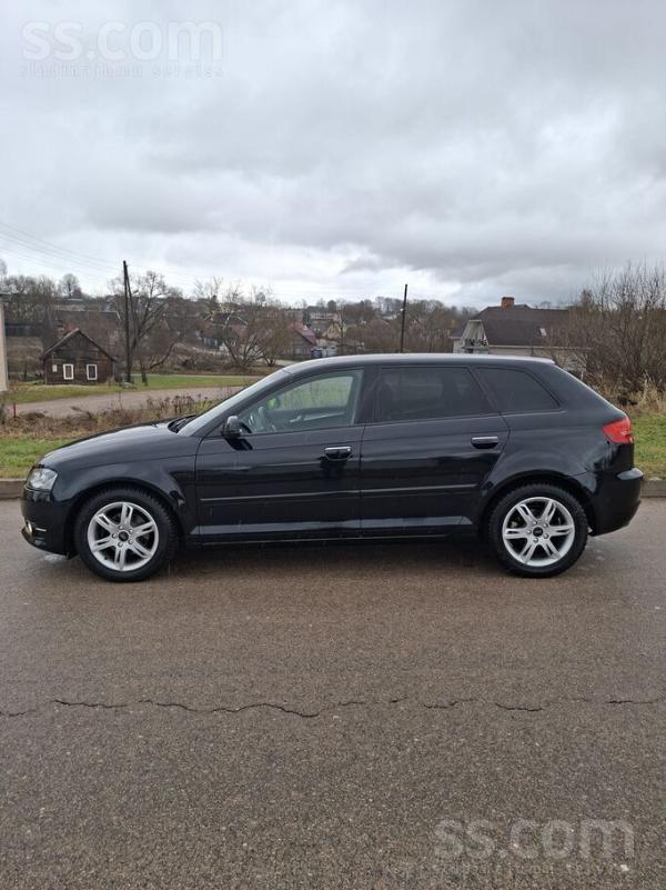 Black Audi A3 2010 in Rezekne, with an engine capacity of 1.60 L and mileage of 338 thousand km for 6000 €, photo 3 on AUTOMOTO.COM.LV