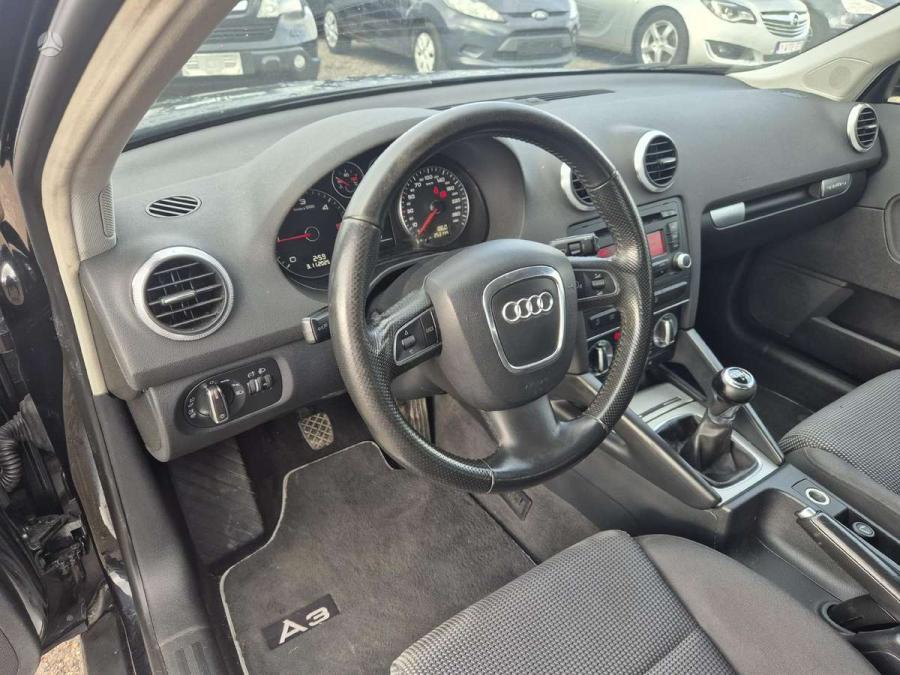 Melns Audi A3 2010 Utena, ar dzinēja tilpumu 1.97 L un nobraukumu 253 tūkst. km par 4600 €, foto 12 vietnē AUTOMOTO.COM.LV