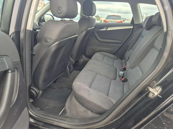 Black Audi A3 2010 in Utena, with an engine capacity of 1.97 L and mileage of 253 thousand km for 4600 €, photo 11 on AUTOMOTO.COM.LV