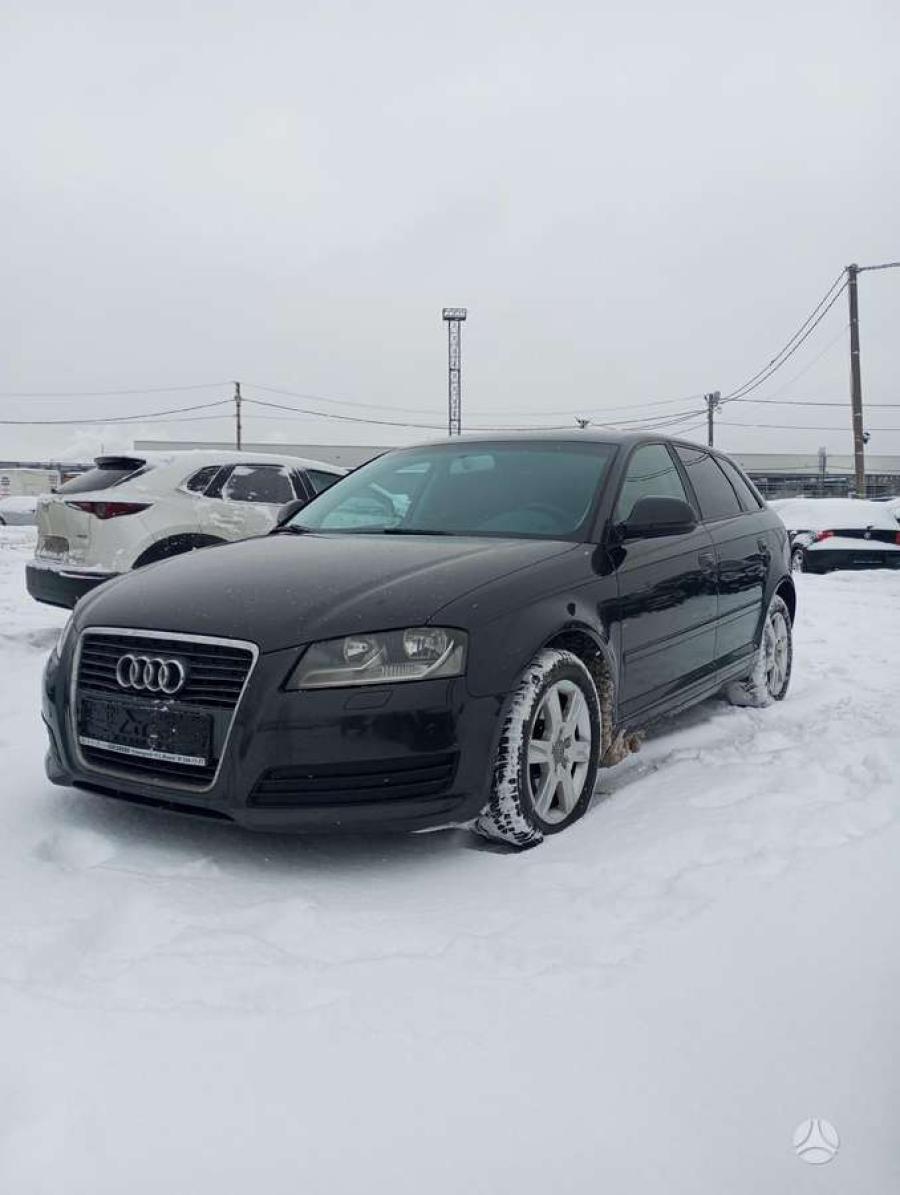 Melns Audi A3 2010 Kauņa, ar dzinēja tilpumu 1.60 L un nobraukumu 290 tūkst. km par 3900 €, foto 1 vietnē AUTOMOTO.COM.LV