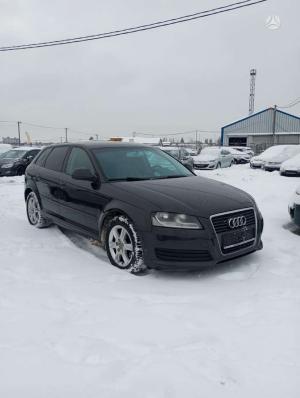 Melns Audi A3 2010 Kauņa, ar dzinēja tilpumu 1.60 L un nobraukumu 290 tūkst. km par 3900 €, foto 4 vietnē AUTOMOTO.COM.LV