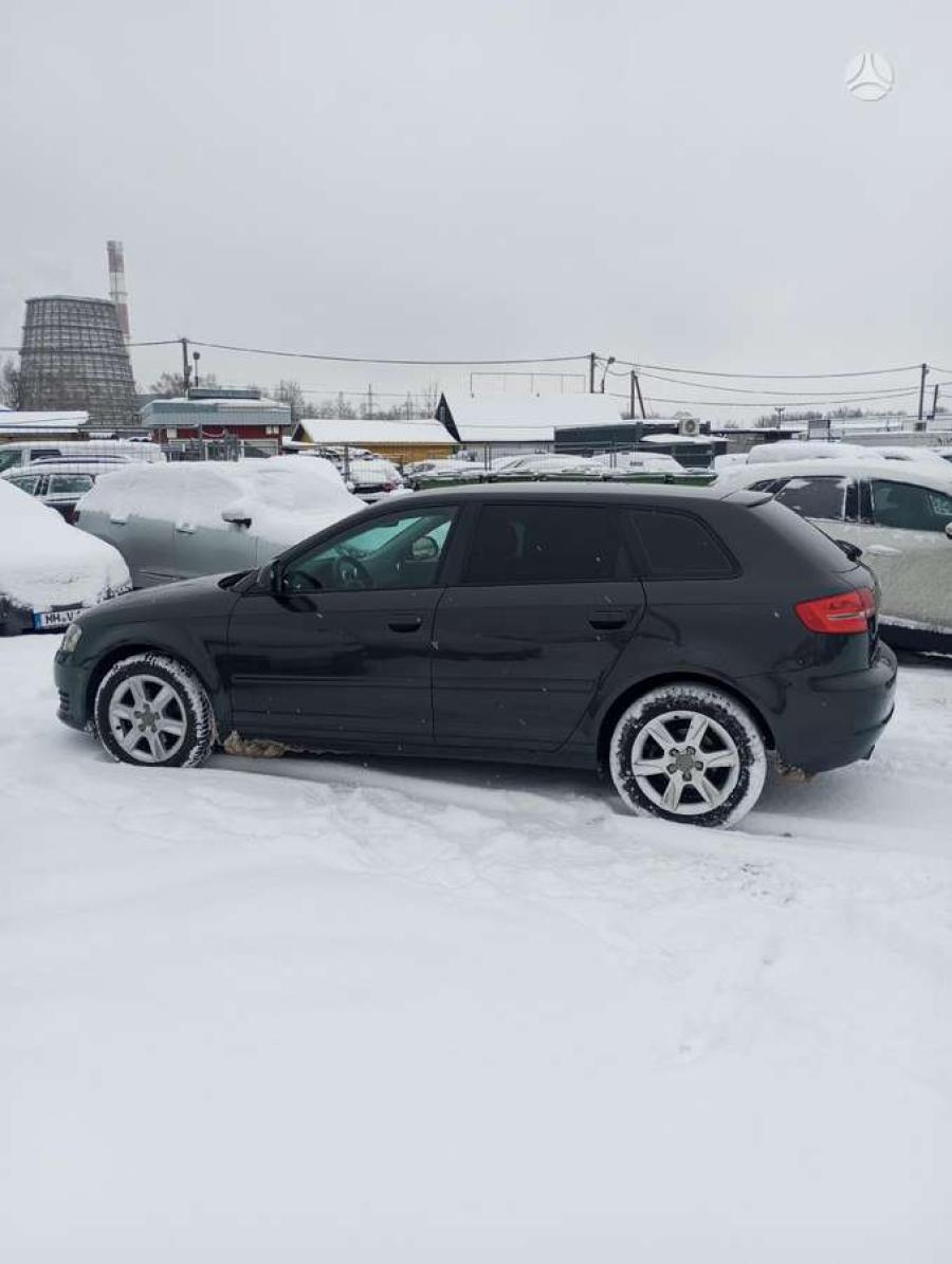 Melns Audi A3 2010 Kauņa, ar dzinēja tilpumu 1.60 L un nobraukumu 290 tūkst. km par 3900 €, foto 6 vietnē AUTOMOTO.COM.LV