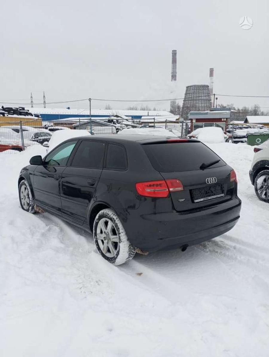 Melns Audi A3 2010 Kauņa, ar dzinēja tilpumu 1.60 L un nobraukumu 290 tūkst. km par 3900 €, foto 7 vietnē AUTOMOTO.COM.LV