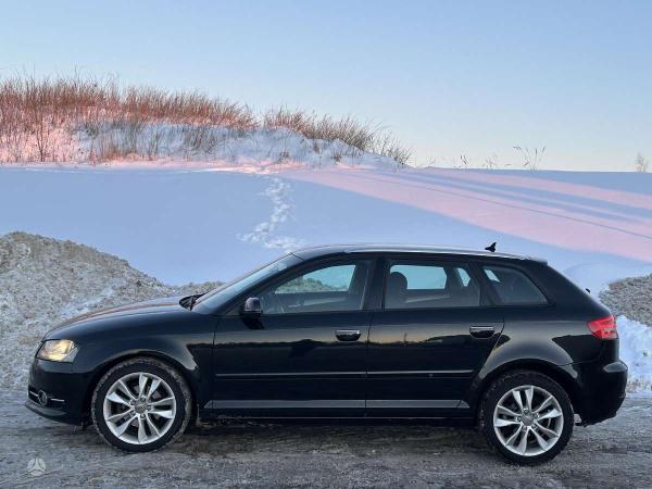 Black Audi A3 2010 in Utena, with an engine capacity of 1.60 L and mileage of 307 thousand km for 4550 €, photo 8 on AUTOMOTO.COM.LV