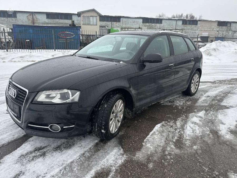 Black Audi A3 2010 in Marijampole, with an engine capacity of 1.20 L and mileage of 213 thousand km for 2750 €, photo 7 on AUTOMOTO.COM.LV