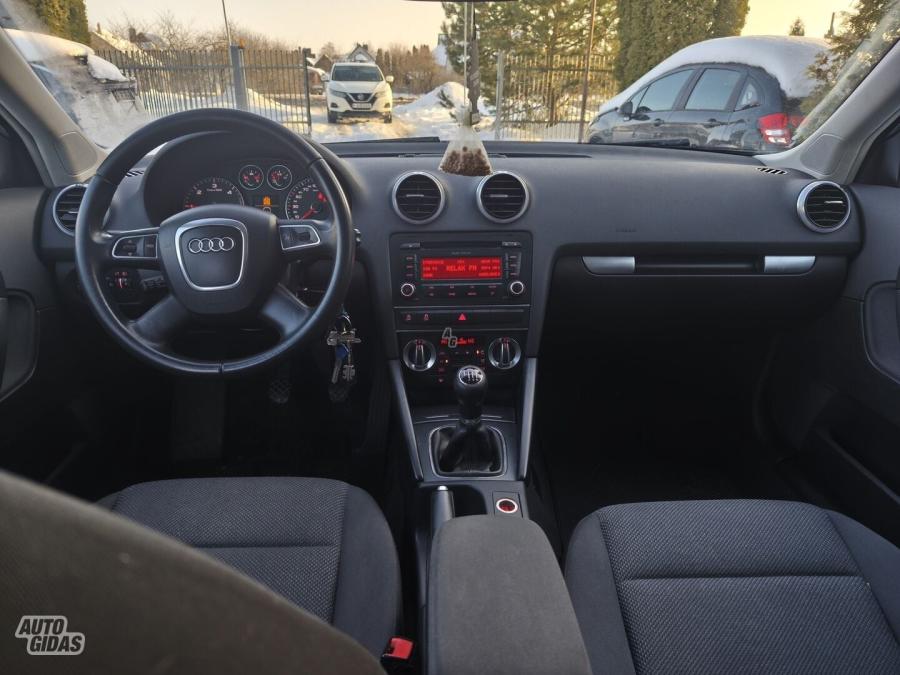 Black Audi A3 2010 in Jurbarkas, with an engine capacity of 2.00 L and mileage of 241 thousand km for 3800 €, photo 10 on AUTOMOTO.COM.LV