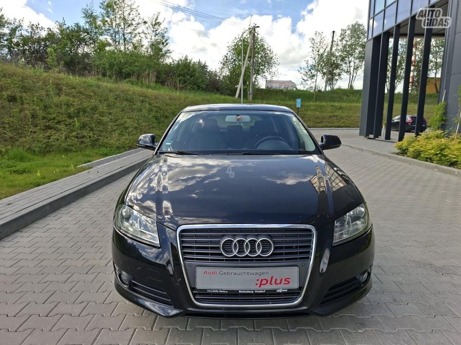 Black Audi A3 2010 in Vilnius, with an engine capacity of 1.40 L and mileage of 216 thousand km for 5350 €, photo 7 on AUTOMOTO.COM.LV