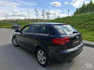 Black Audi A3 2010 in Vilnius, with an engine capacity of 1.40 L and mileage of 216 thousand km for 5050 €, photo 5 on AUTOMOTO.COM.LV