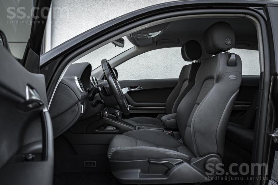 Black Audi A3 2010 in Riga, with an engine capacity of 2.00 L and mileage of 287 thousand km for 4550 €, photo 10 on AUTOMOTO.COM.LV