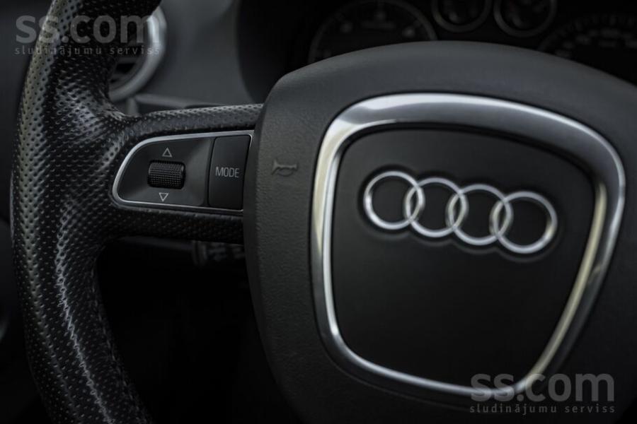 Black Audi A3 2010 in Riga, with an engine capacity of 2.00 L and mileage of 287 thousand km for 4550 €, photo 16 on AUTOMOTO.COM.LV