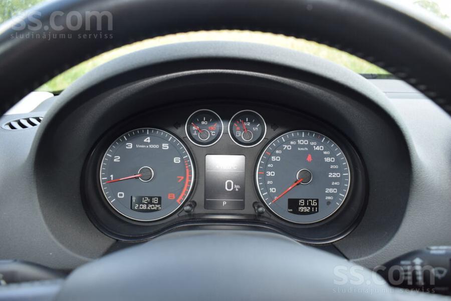 Melns Audi A3 2010 Ogre, ar dzinēja tilpumu 1.80 L un nobraukumu 199 tūkst. km par 5300 €, foto 10 vietnē AUTOMOTO.COM.LV