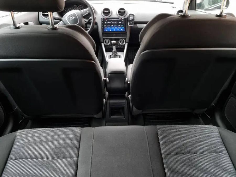 Melns Audi A3 2010 Jēkabpils, ar dzinēja tilpumu 1.60 L un nobraukumu 237 tūkst. km par 5950 €, foto 17 vietnē AUTOMOTO.COM.LV