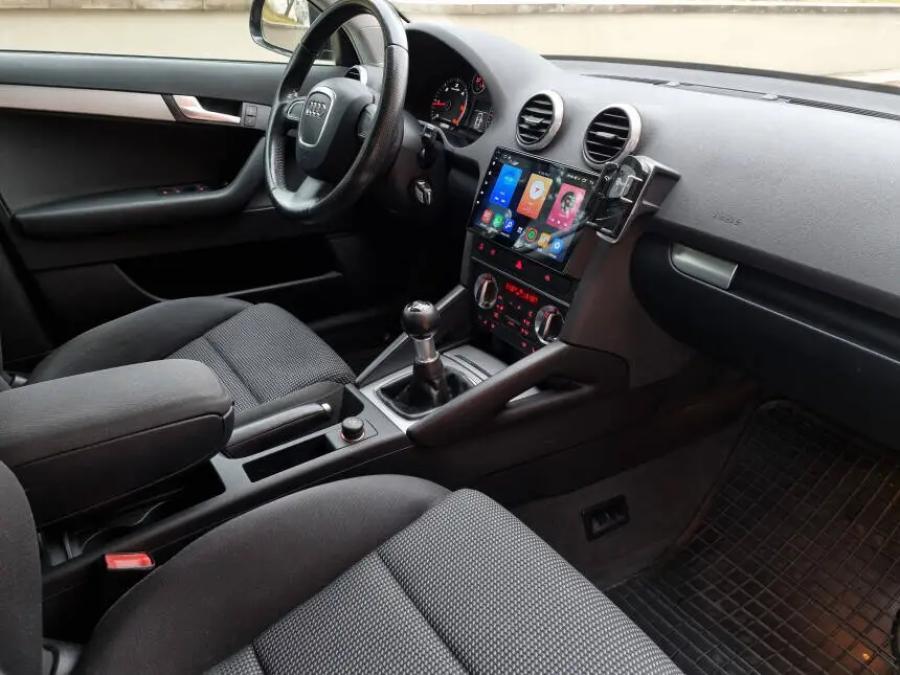 Melns Audi A3 2010 Jēkabpils, ar dzinēja tilpumu 1.60 L un nobraukumu 237 tūkst. km par 5950 €, foto 24 vietnē AUTOMOTO.COM.LV