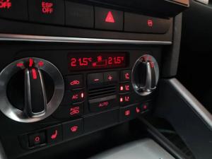 Melns Audi A3 2010 Jēkabpils, ar dzinēja tilpumu 1.60 L un nobraukumu 237 tūkst. km par 5950 €, foto 30 vietnē AUTOMOTO.COM.LV