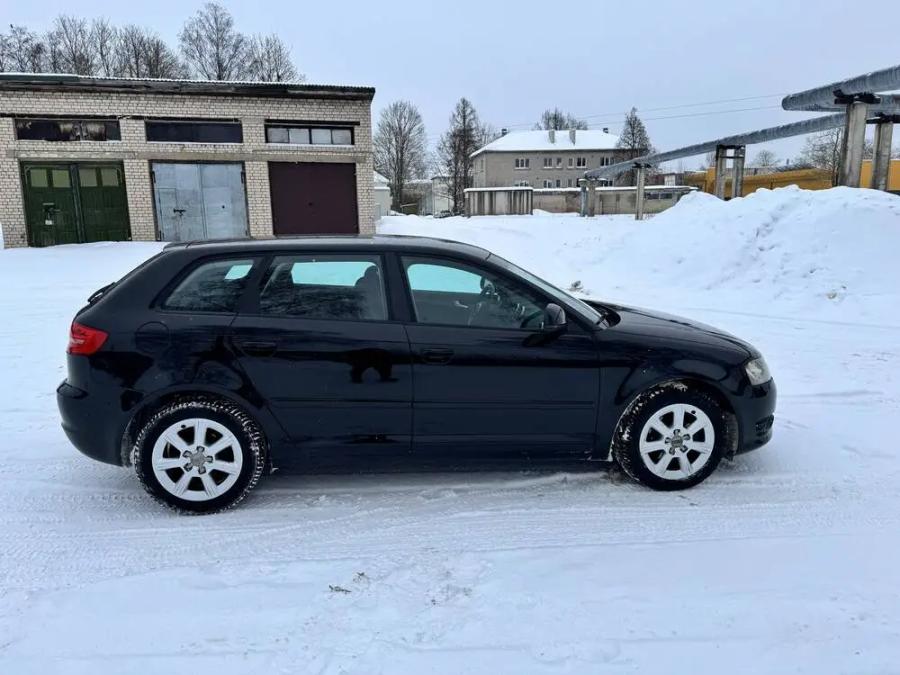 Melns Audi A3 2010 Rēzekne, ar dzinēja tilpumu 1.60 L un nobraukumu 272 tūkst. km par 4200 €, foto 6 vietnē AUTOMOTO.COM.LV