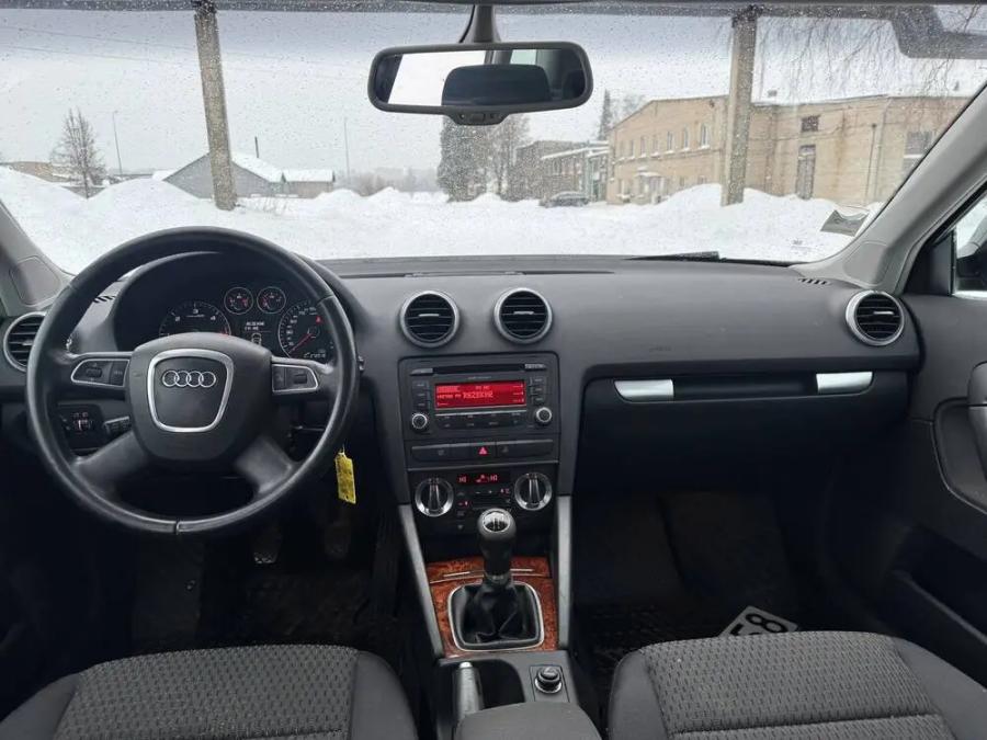 Melns Audi A3 2010 Rēzekne, ar dzinēja tilpumu 1.60 L un nobraukumu 272 tūkst. km par 4200 €, foto 11 vietnē AUTOMOTO.COM.LV