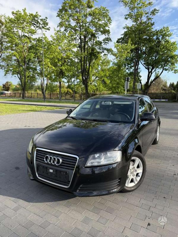 Black Audi A3 2010 in Kaunas, with an engine capacity of 2.00 L and mileage of 275 thousand km for 3550 €, photo 1 on AUTOMOTO.COM.LV