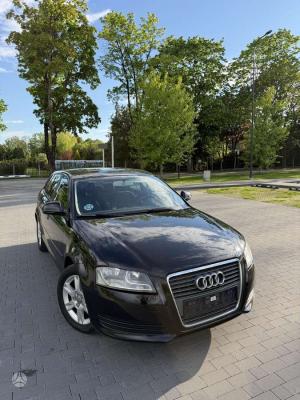 Black Audi A3 2010 in Kaunas, with an engine capacity of 2.00 L and mileage of 275 thousand km for 3550 €, photo 3 on AUTOMOTO.COM.LV