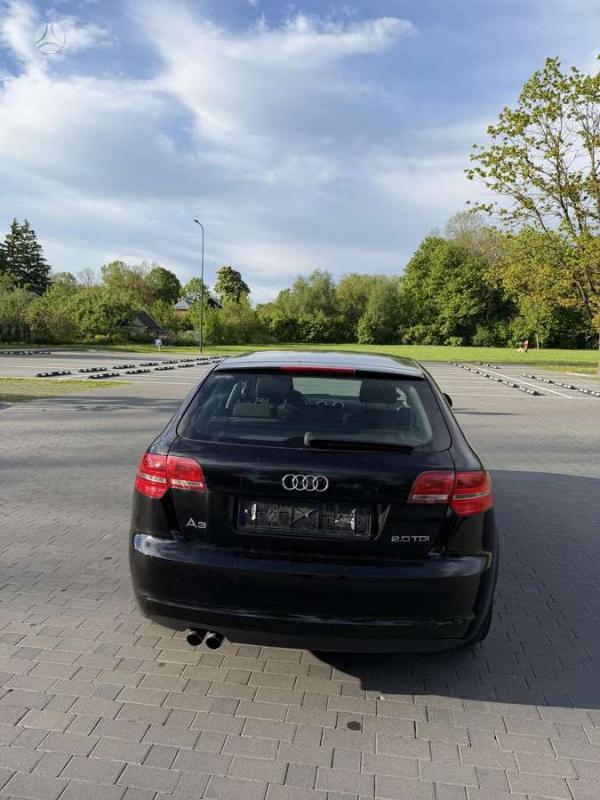 Black Audi A3 2010 in Kaunas, with an engine capacity of 2.00 L and mileage of 275 thousand km for 3550 €, photo 9 on AUTOMOTO.COM.LV