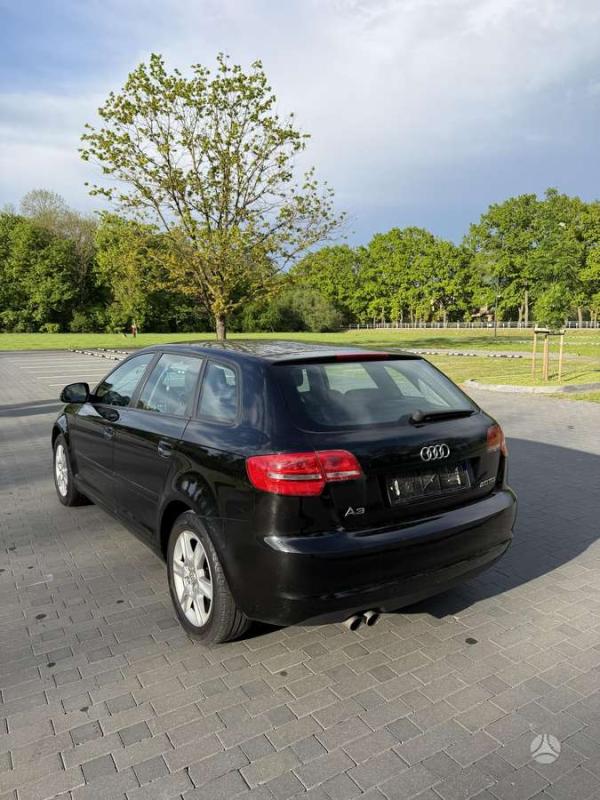 Black Audi A3 2010 in Kaunas, with an engine capacity of 2.00 L and mileage of 275 thousand km for 3550 €, photo 10 on AUTOMOTO.COM.LV
