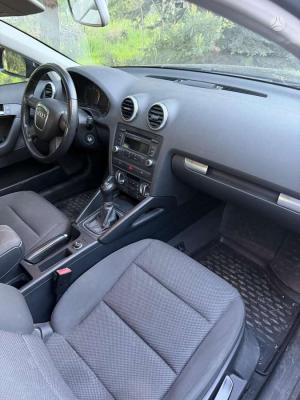 Black Audi A3 2010 in Kaunas, with an engine capacity of 2.00 L and mileage of 275 thousand km for 3550 €, photo 16 on AUTOMOTO.COM.LV