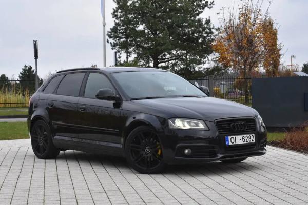Melns Audi A3 2010 Mārupe, ar dzinēja tilpumu 2.00 L un nobraukumu 191 tūkst. km par 4550 €, foto 1 vietnē AUTOMOTO.COM.LV